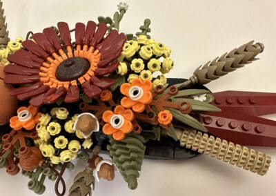 LEGO Icons - Dried Flowers Centerpiece - Review - The Brick Stand